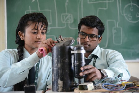 Laboratories - Shambhunath Institute